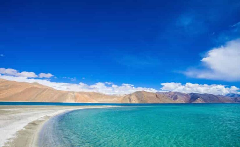The Top 10 Largest Lakes In India: A Spectacular Display Of Natural ...