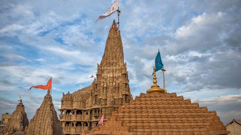 10 Most Famous Krishna Temple In India For Spiritual Seekers ...