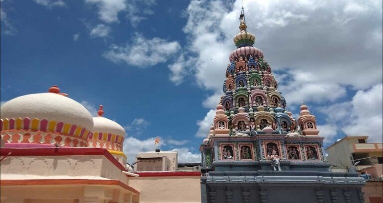 8 Famous Devi Temples In Maharashtra • Travelothon